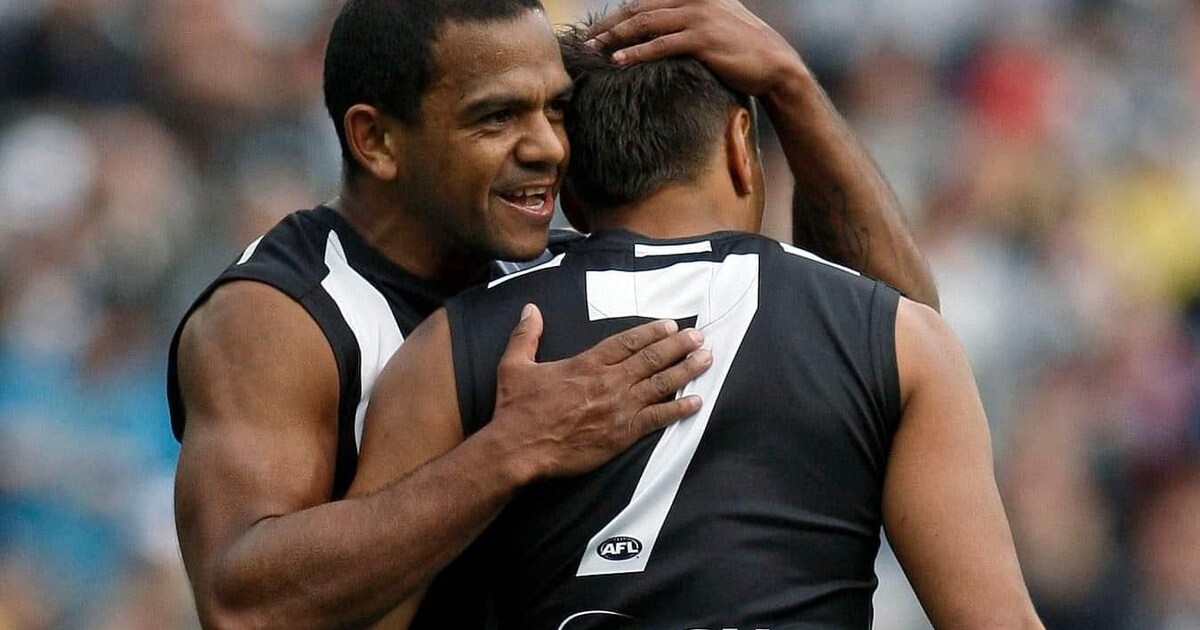 'Pleased to be back': Leon Davis, Andrew Krakouer make peace with ...