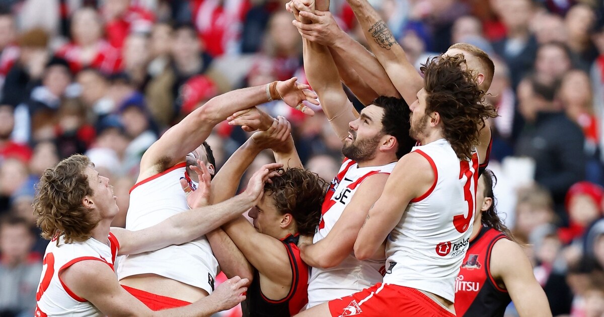 No.1 in THIS stat: Inspired move has rejuvenated Swan Paddy McCartin in ...