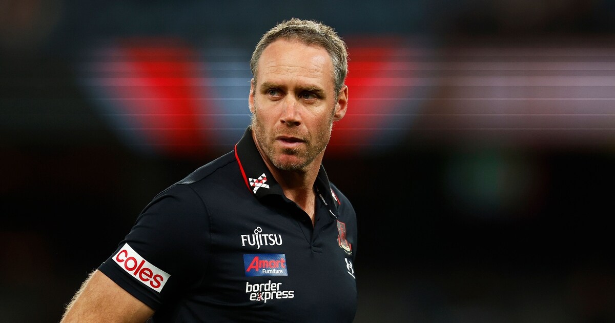 Bombers great Simon Madden issues warning over Dons' coach search