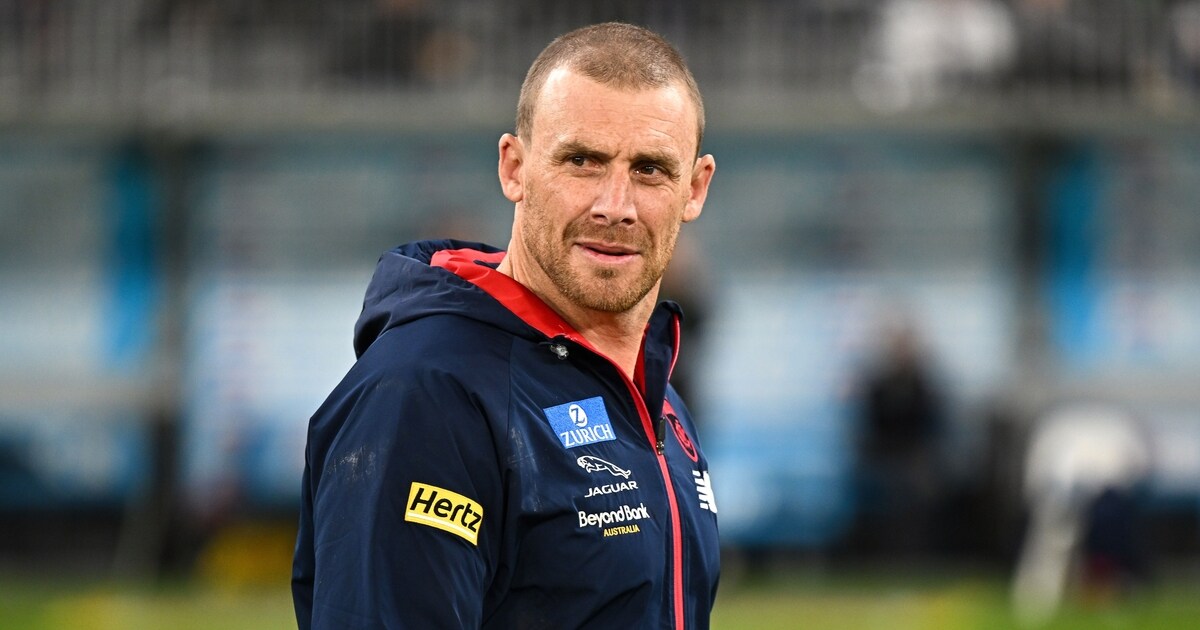 Melbourne Demons coach Simon Goodwin responds to Brodie Grundy's Port ...