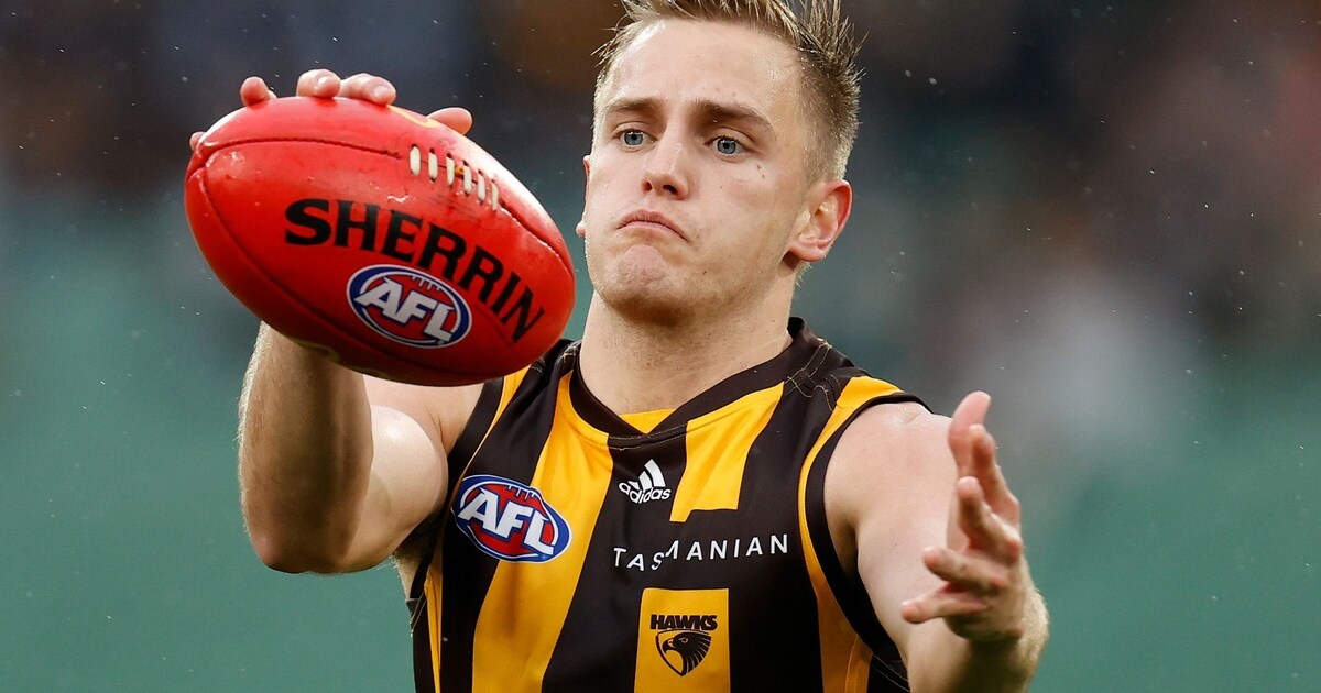 Running Hawk Harry Morrison rewarded with new deal after career-best year