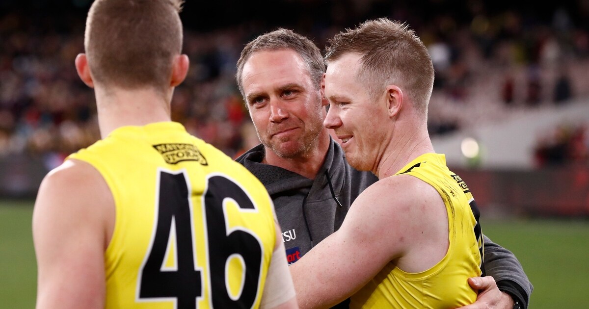 Back to Punt Road: Axed Essendon Bombers coach Ben Rutten rejoins ...