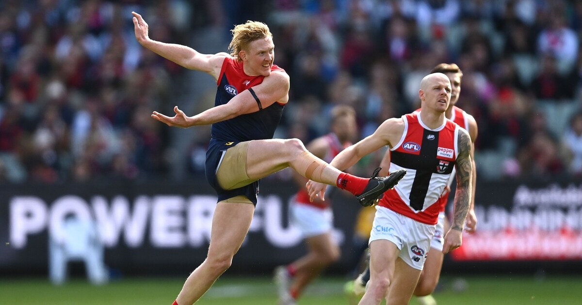 Oliver matches club legends with fourth best and fairest win