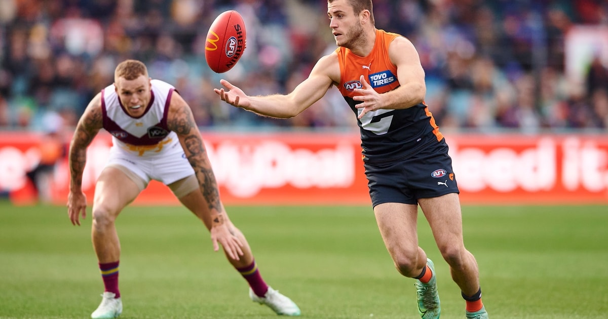 Former first-round pick Xavier O'Halloran secures new deal at GWS Giants
