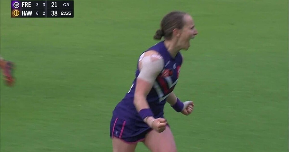 Kara owns her moment and celebrates in style