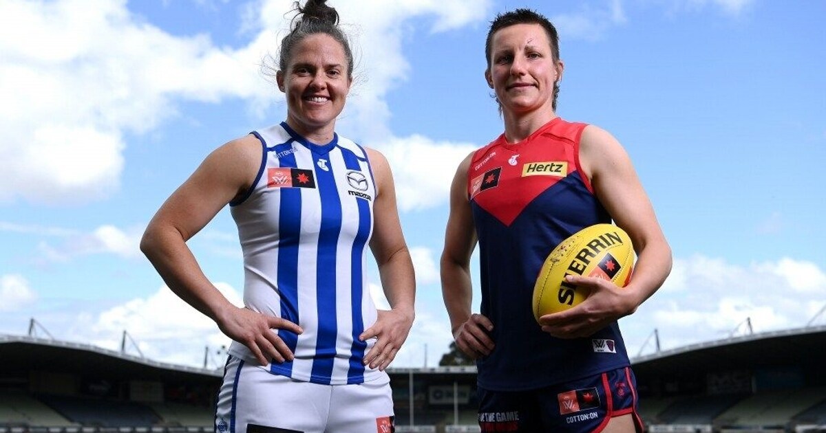 Footy Feed: AFLW battle lines drawn, umpire probe latest
