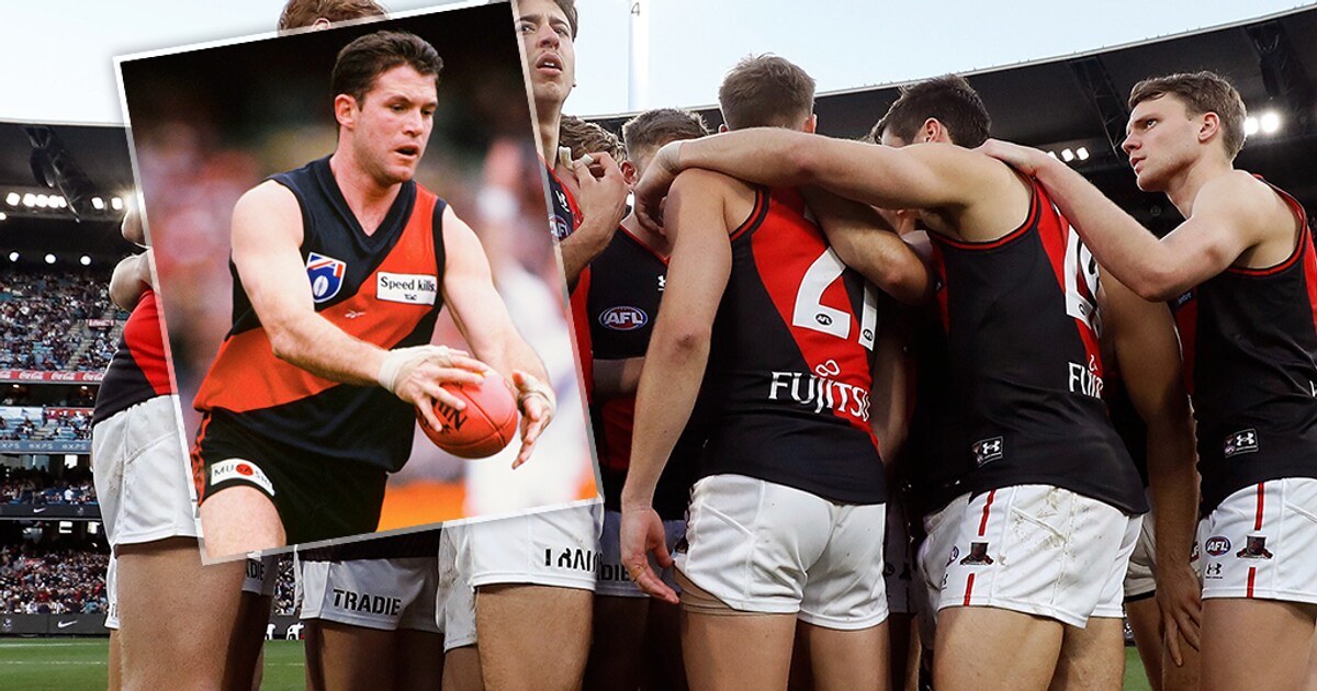 Former Bomber Barry Young withdraws nomination for Essendon board