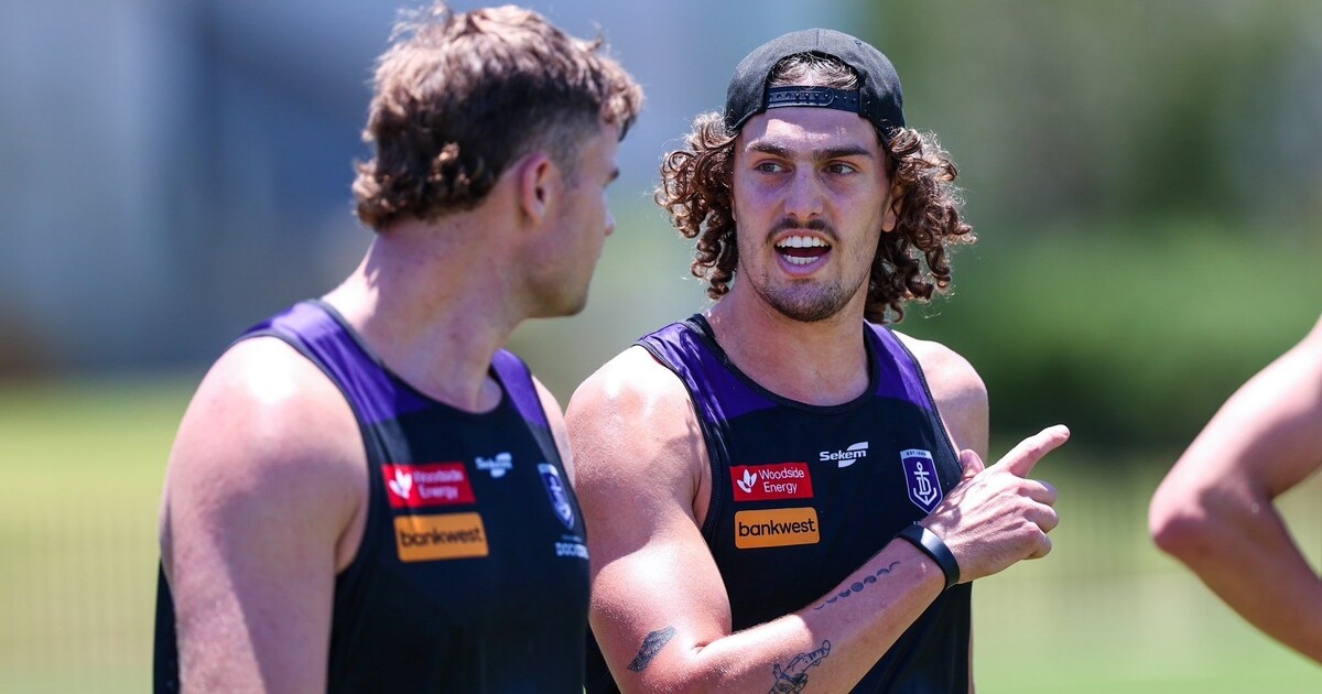 Father-son pick-up Jaren Carr blitzes Fremantle Dockers time trial ...