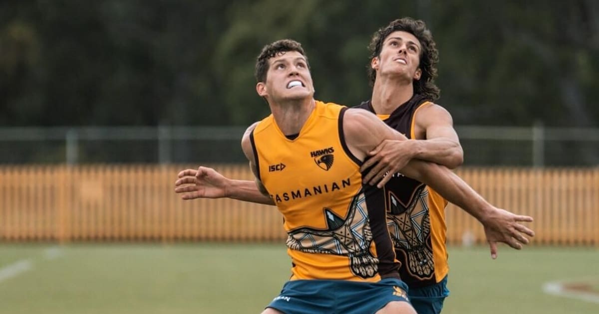 Hawthorn Hawks' three-way ruck battle heats up, captaincy race opens up