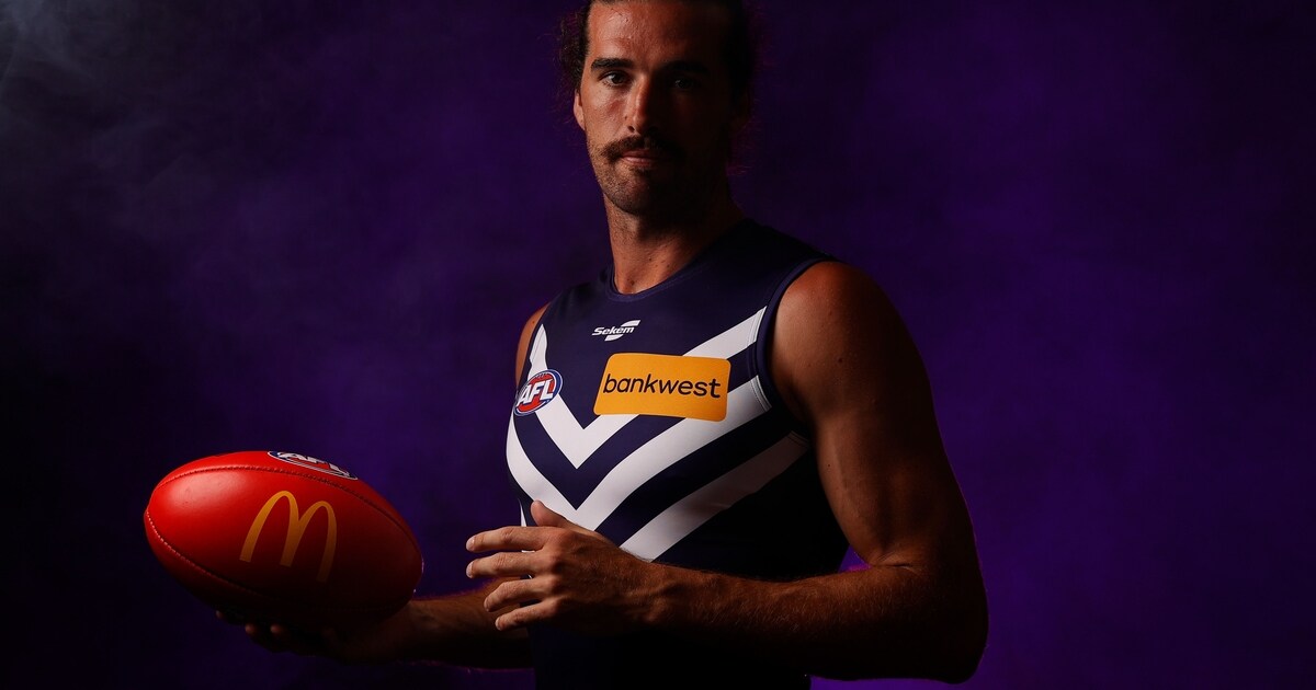 Alex Pearce named new Dockers captain, young guns Caleb Serong and ...