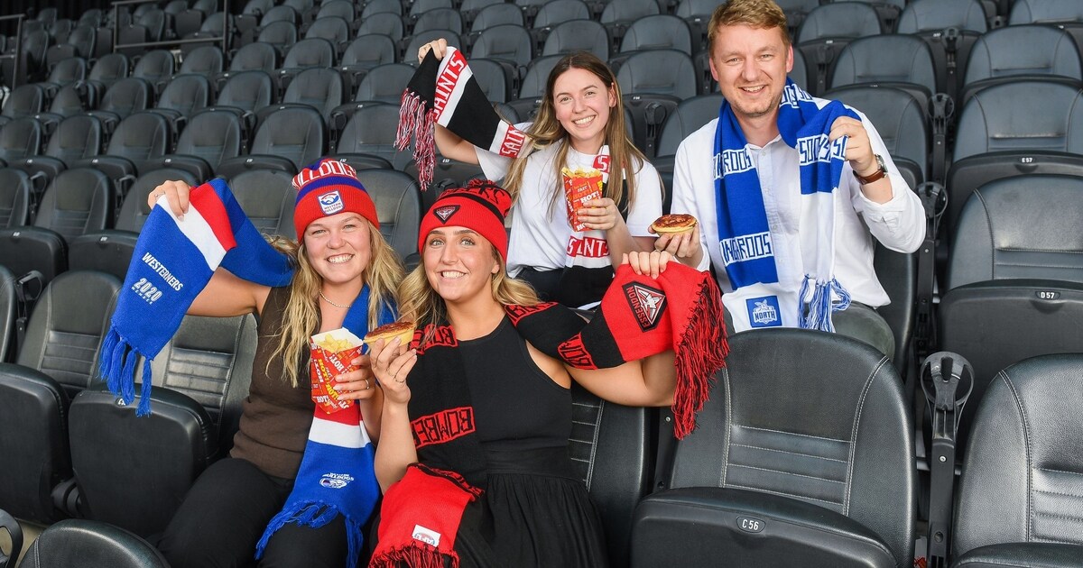 Price freeze on footy favourites at Marvel Stadium