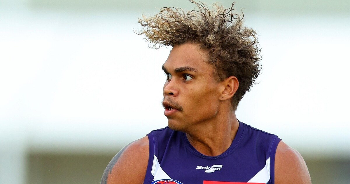 Former top-10 pick Liam Henry to wing it before opening Fremantle ...