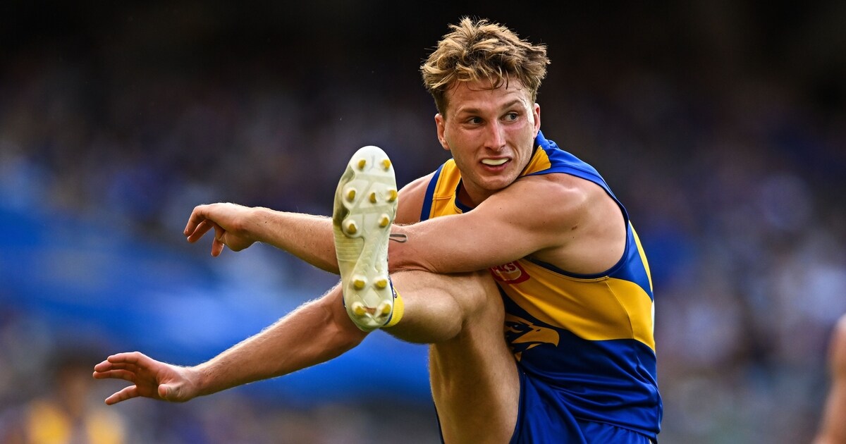 LISTEN: Defender Alex Witherden reveals the Fantasy fanatics at Eagles