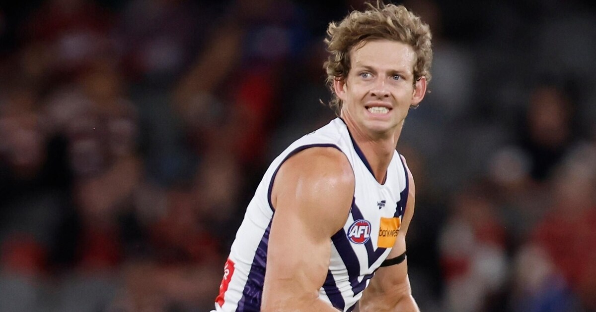Fremantle Dockers superstar Nat Fyfe 'not too far away', calf injury ...