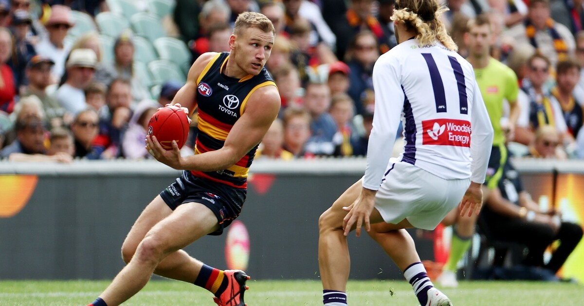 LISTEN: Rookie carnage, Laird worries, captains, more