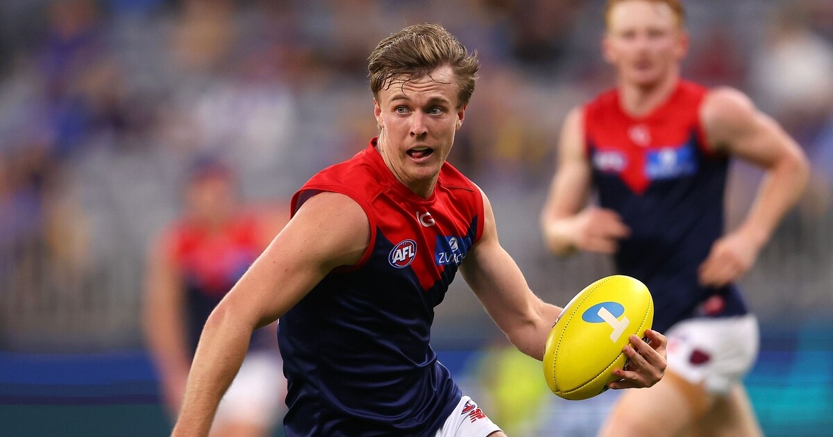 Melbourne Demons free agent James Jordon picks Sydney Swans as his ...