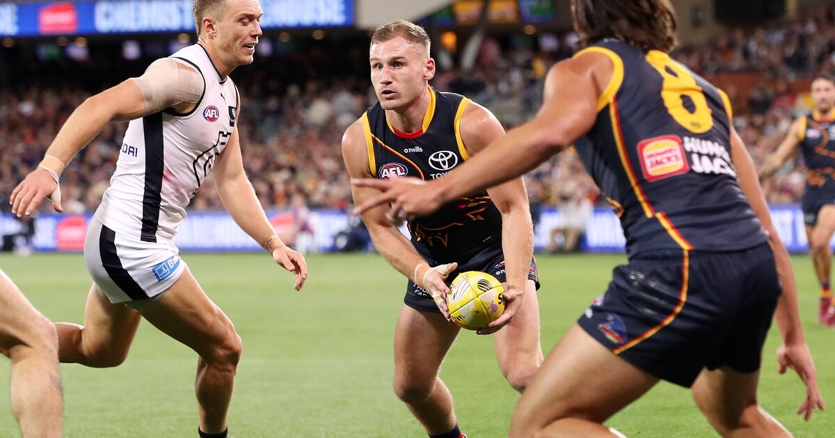 LISTEN: Laird options, team news, captains, more