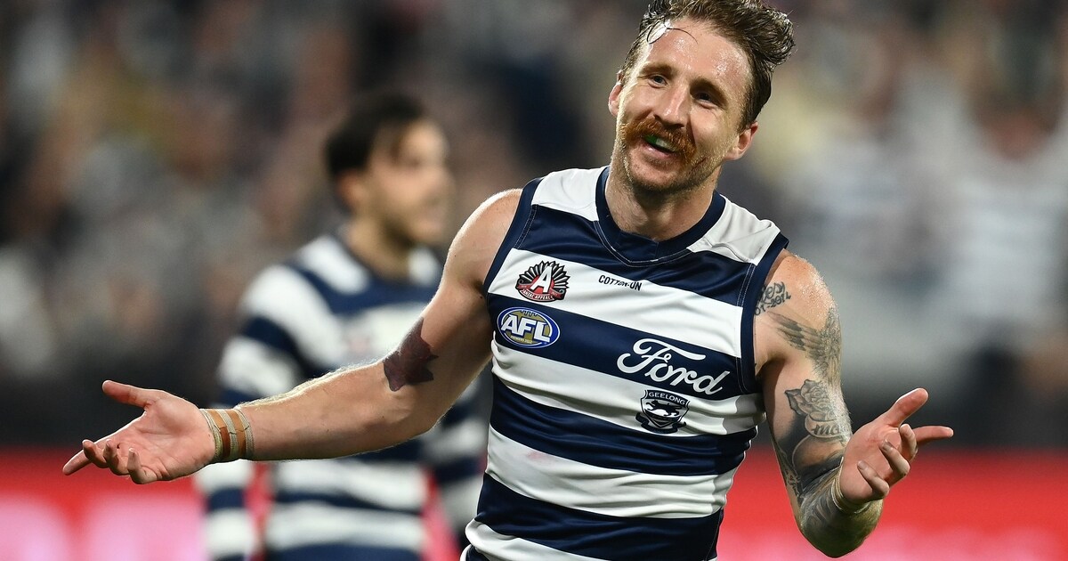 'We've kind of moved with him': Chris Scott hails record-breaking ...