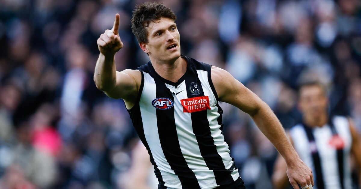 High-flying Collingwood Magpies overcome Sydney Swans in tough tussle