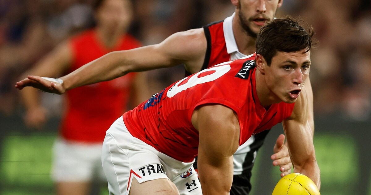 Essendon Bombers taking no risks with defender Jake Kelly's return from ...