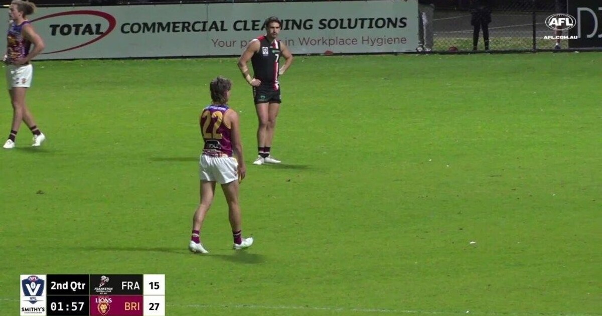 VFL Showreel, R10: Harry Sharp highlights