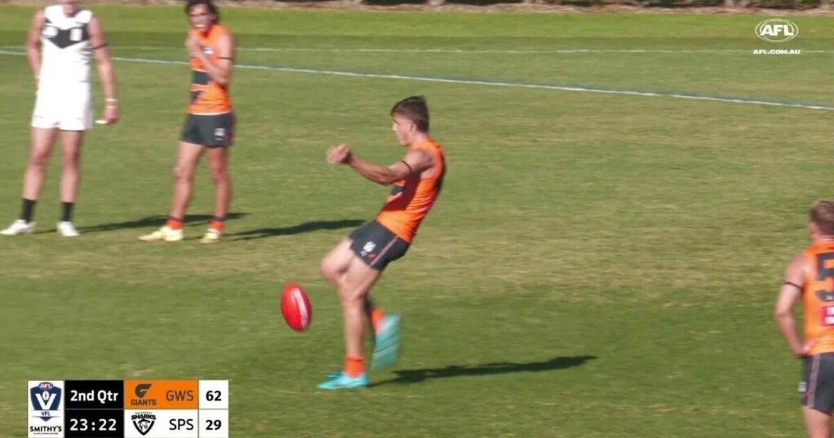 VFL Showreel, R13: Wade Derksen highlights