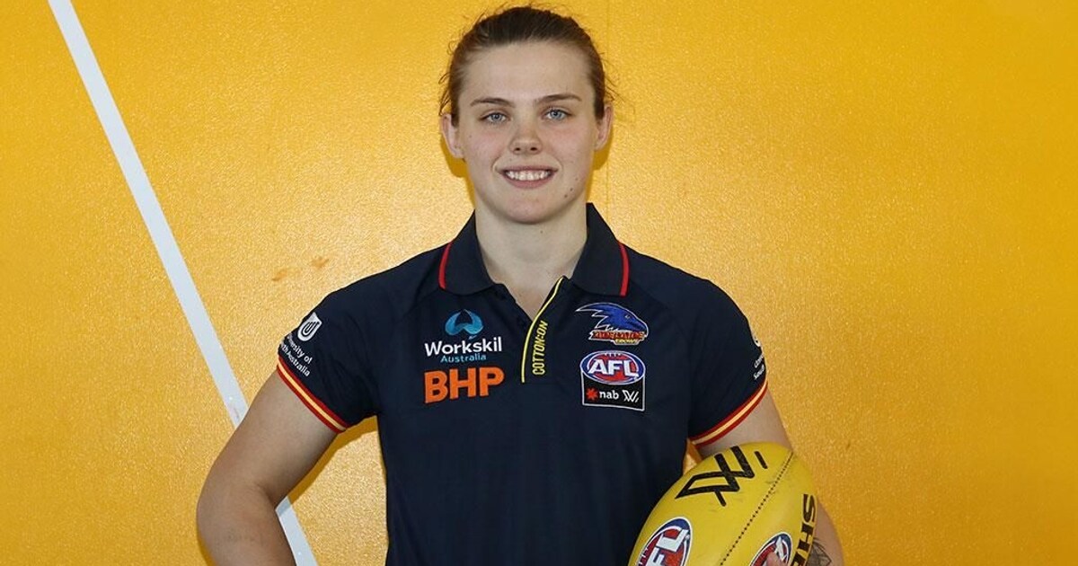 Scheer willpower makes Chloe a Crow