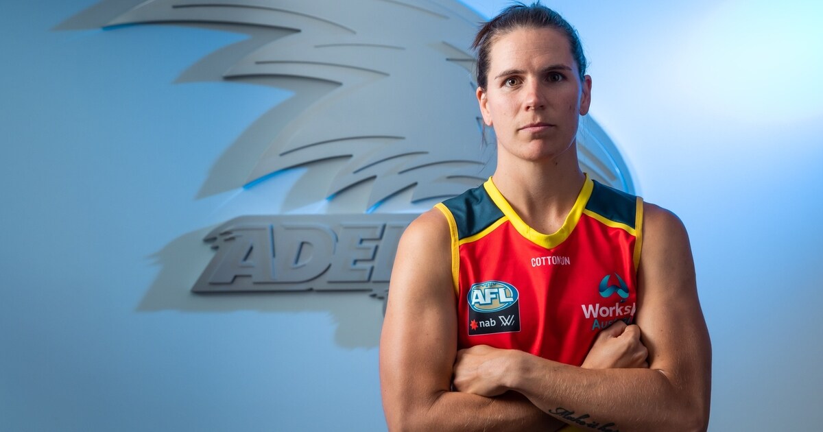 'Where do I stand?' Crow's big questions after knee blow