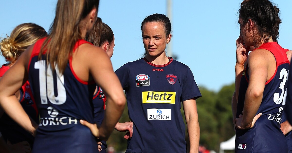 Superstar Dee out of first final but season not over yet