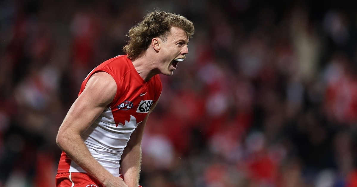 'Didn't have a defensive bone in my body': Born and bred Sydney Swan ...