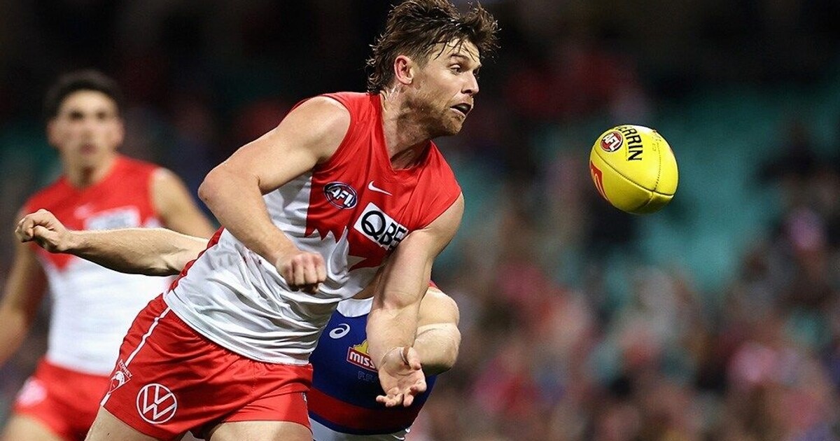 Every angle: Rampe cops two weeks for off-the-ball hit