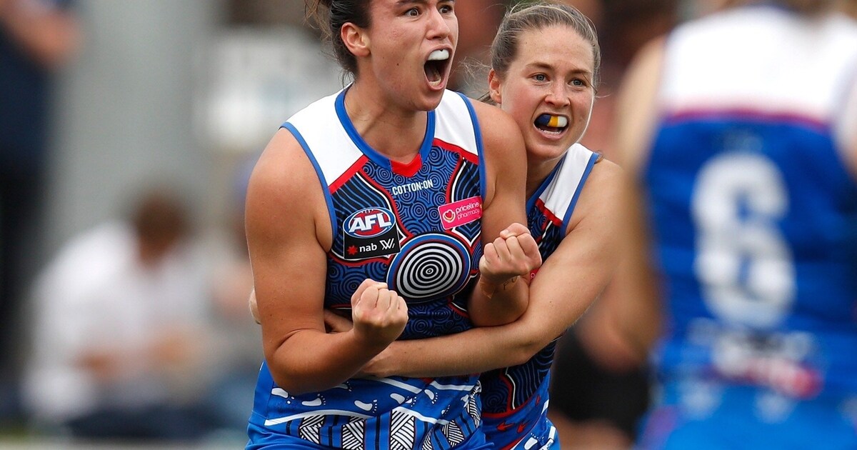 Izzy and Bonnie show: Twin towers fire Dogs to another win