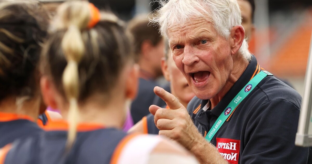'Mutual agreement': Giants coach McConnell steps aside