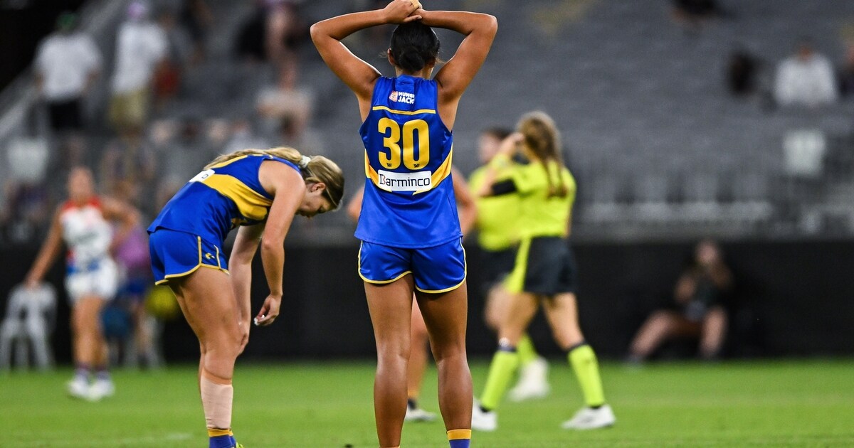 Eagles' 2022 report card: Glimmers of hope in an otherwise disappointing season