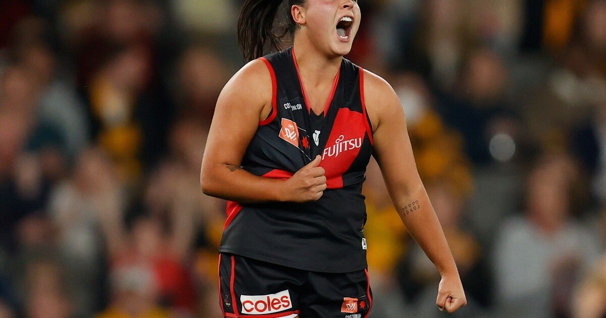 Coaches' votes, R1: Eagle's perfect return, new colours but same old Maddy