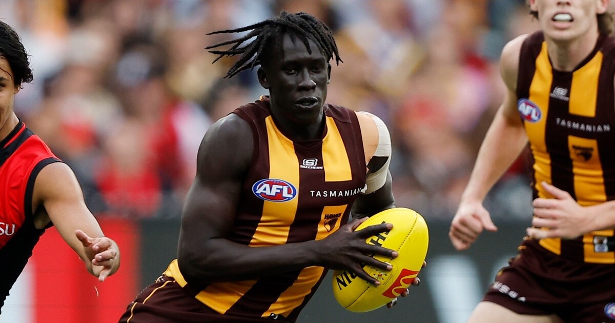 Hawthorn Hawks defender Changkuoth Jiath set for Qatar trip after tough ...