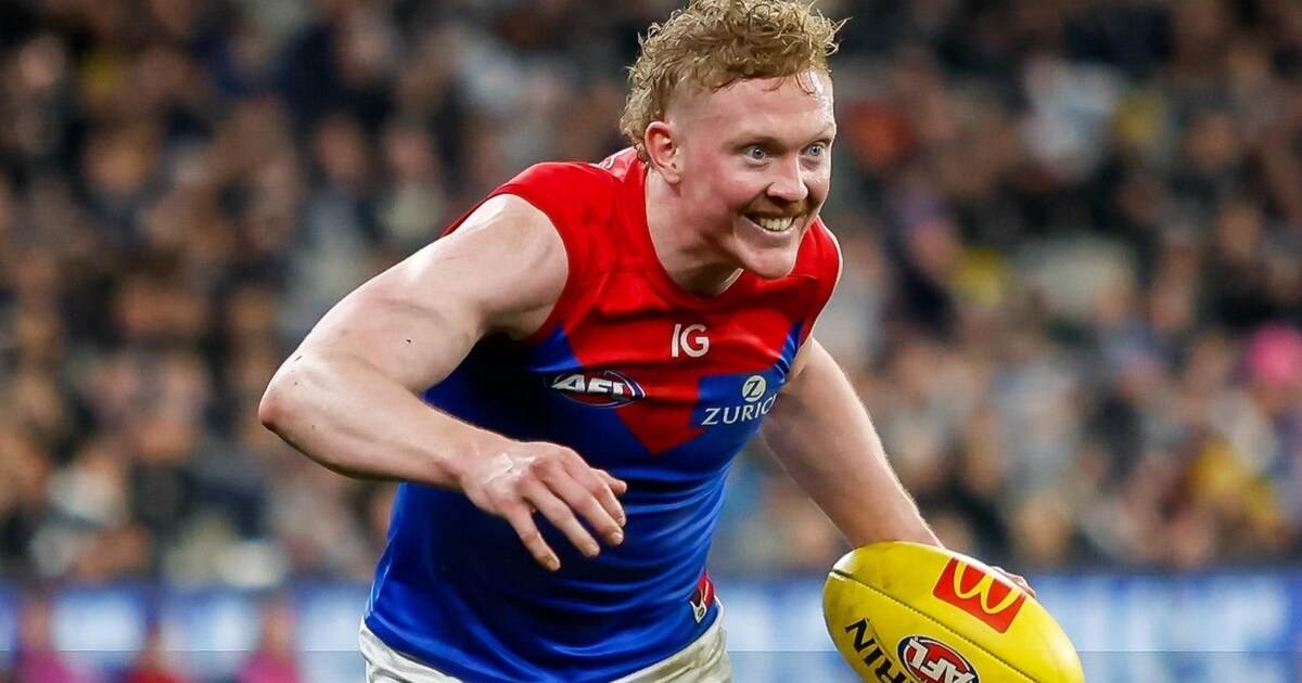 Melbourne Demons put Clayton Oliver's hammy saga behind them to focus ...