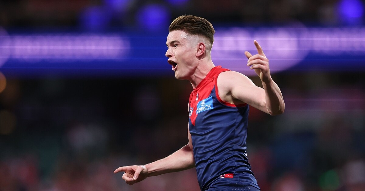 Nine things we learned: This Collingwood Magpie Jordan De Goey is ...