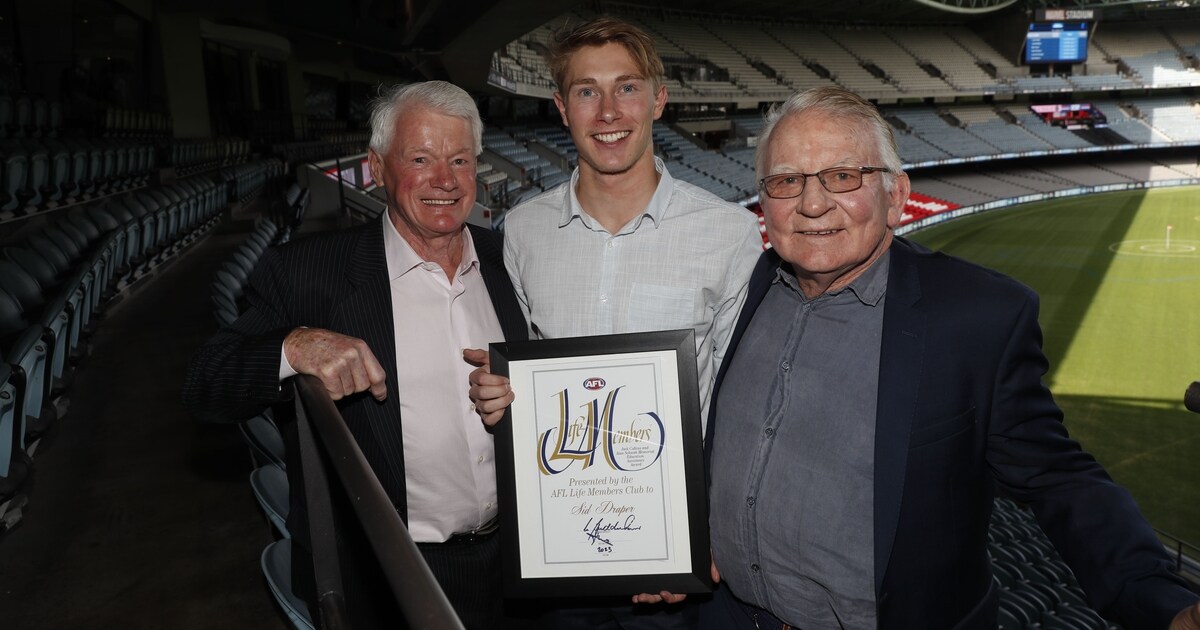 Sid Draper awarded Jack Collins-Alan Schwab AFL Life Members scholarship