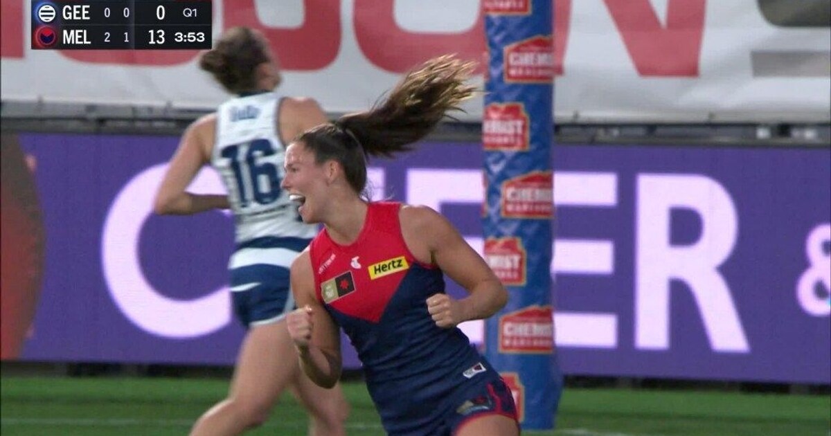 Skipper chips in after Pearce's helping hand