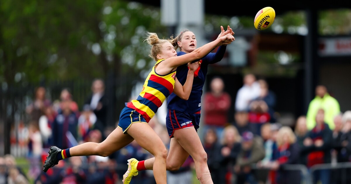 'We're all in it together': Young Crow Zoe Prowse thriving under pressure