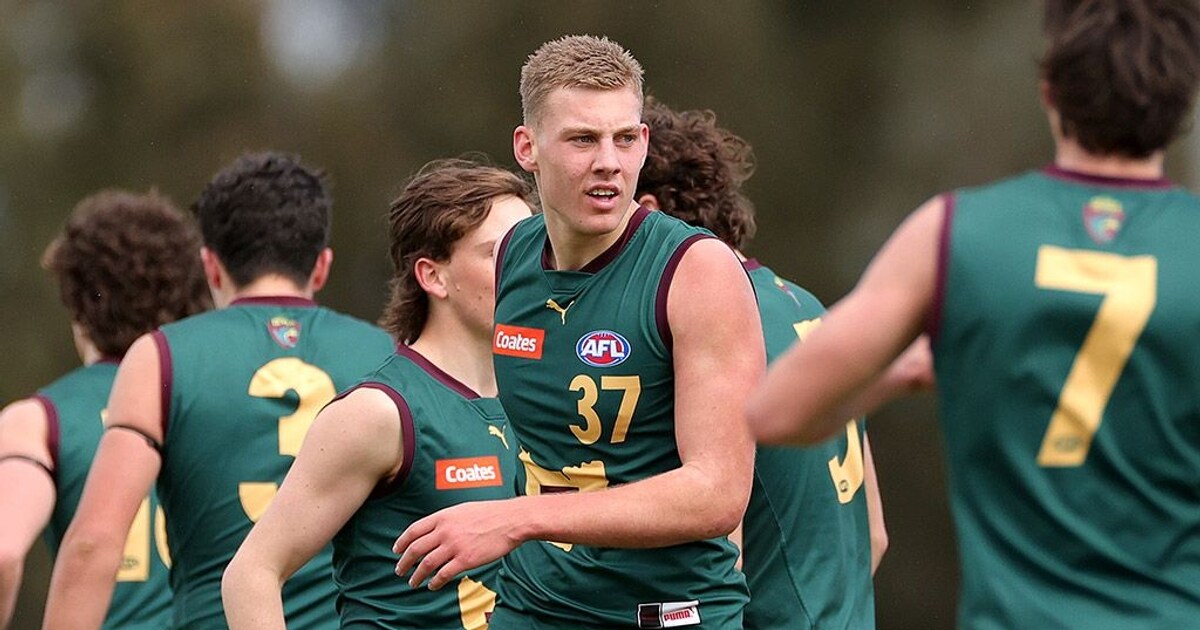 How Tasmania Devils superboot Arie Schoenmaker turned 10-week ban into ...