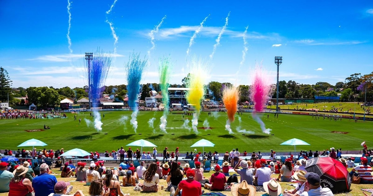 Surging Sydney Swans feel the love as crowd record falls at Henson Park