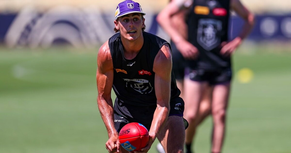 New Fremantle Docker Jeremy Sharp eager to prove a point, eyes wing spot