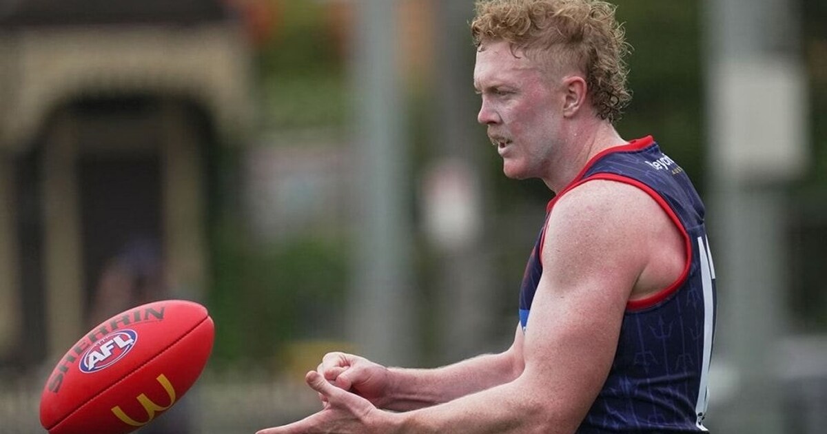 Footy Feed: Clarry returns, Crow setback, Hawk’s homecoming