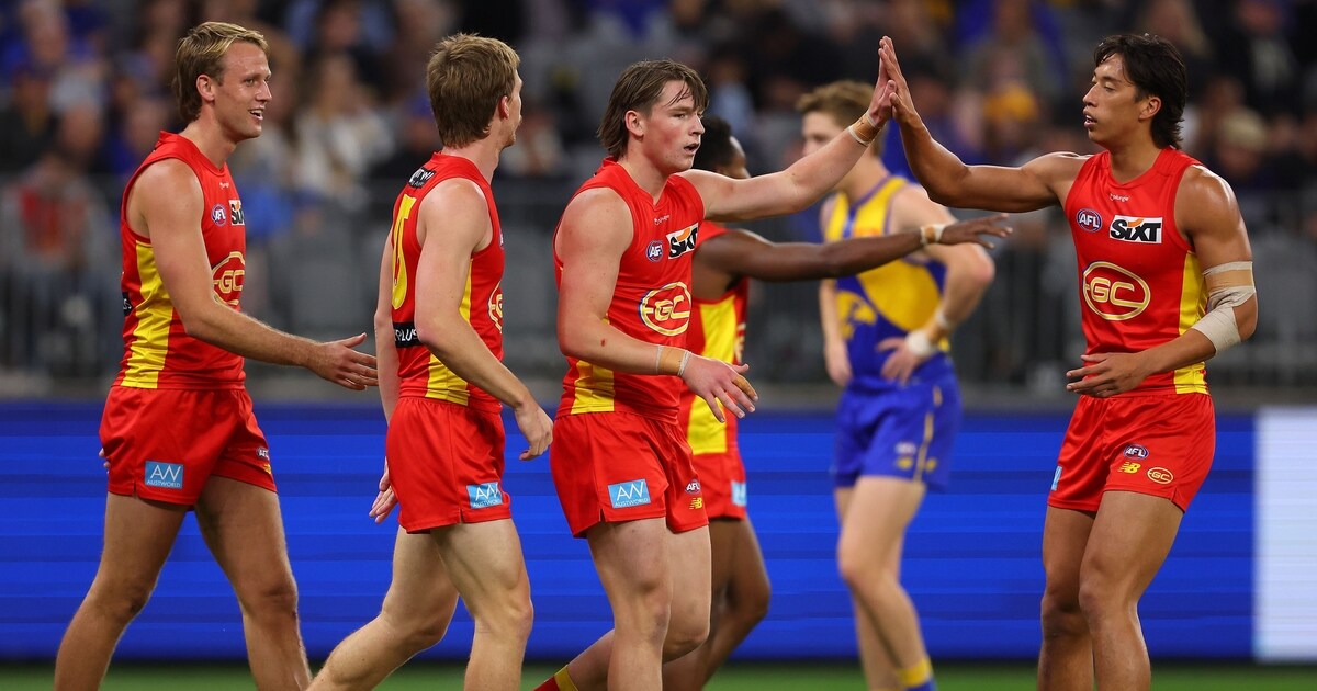 Gold Coast Suns head coach Damien Hardwick says Bailey Humphrey has ...