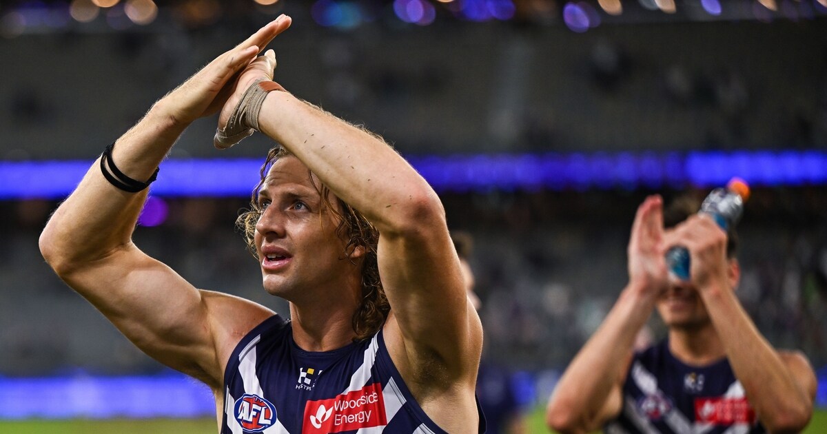 Fremantle Dockers challenged to embrace 'monotony' of season after perfect start, flat Adelaide ...