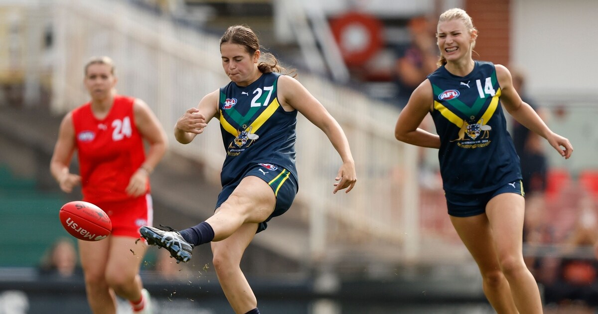 It's Indi: Top SA talent India Rasheed swaps racquet for footy to forge ...