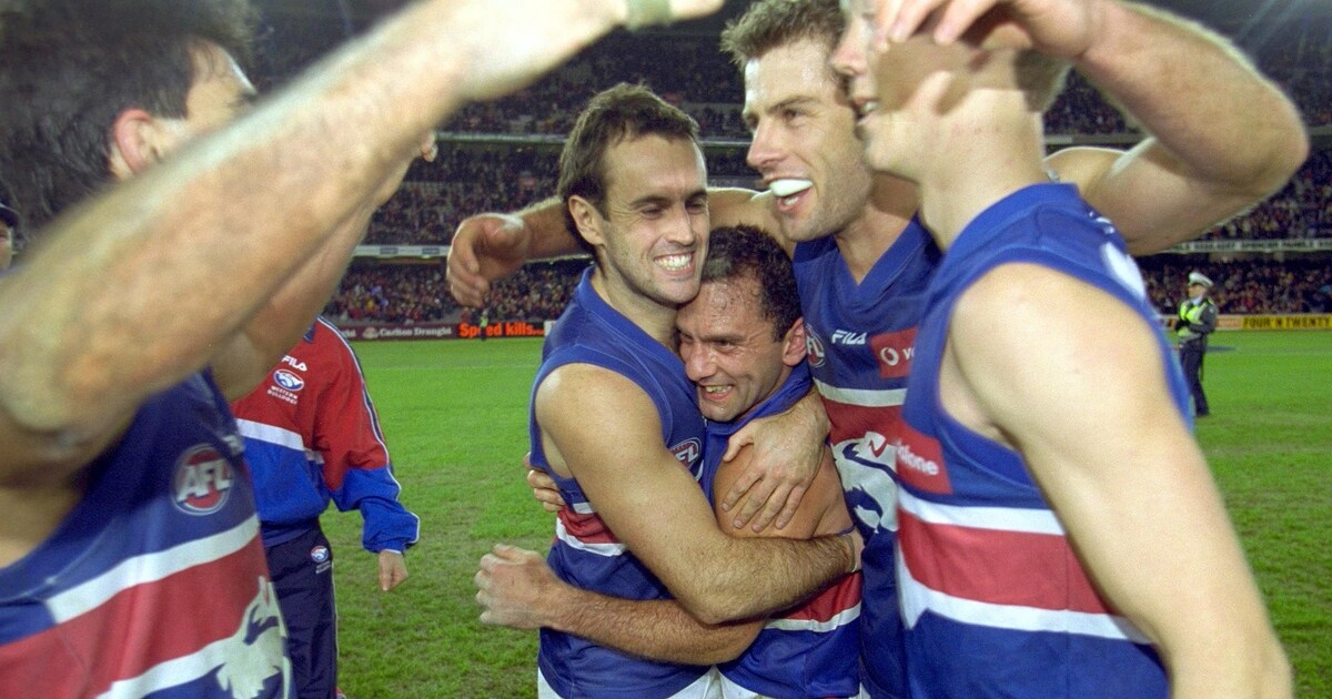 'Super-flood' denies Dons: Relive the Western Bulldogs' epic 2000 win ...