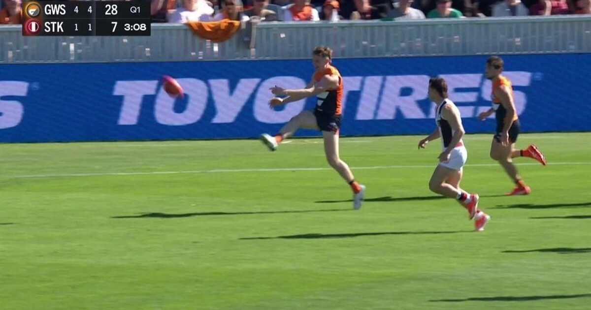 Green wows crowd with crafty checkside